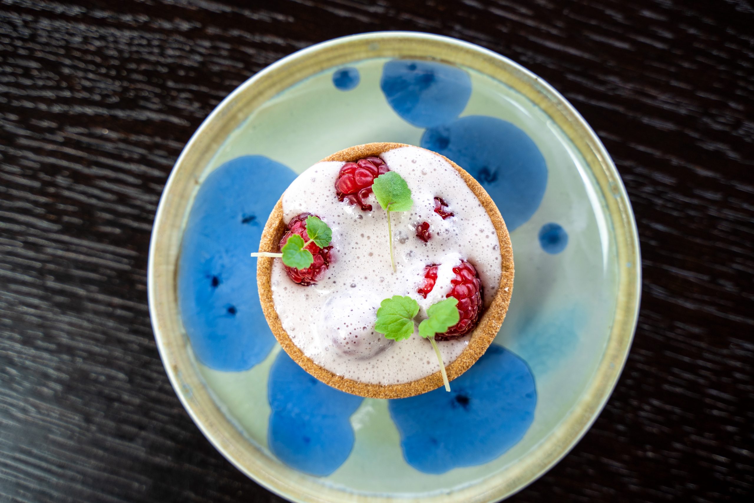 Trendy Tartlet with Cuberdon Cream and Raspberries - Pidy Global
